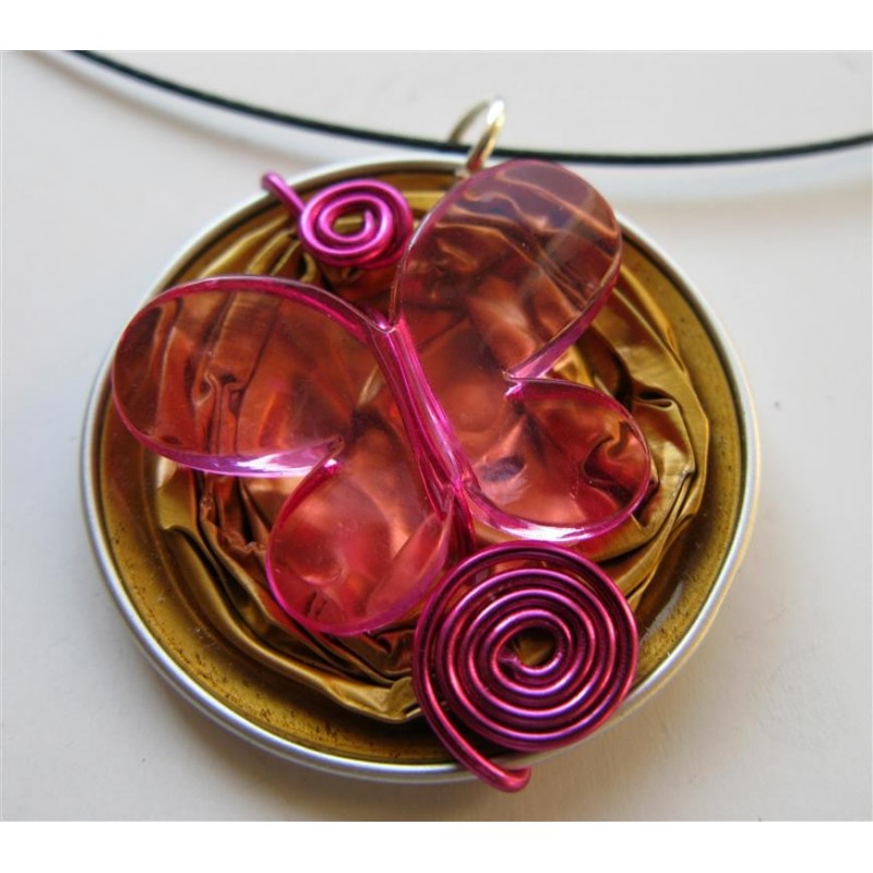 Collier papillon sur capsule Nespresso - Claire Alacoque